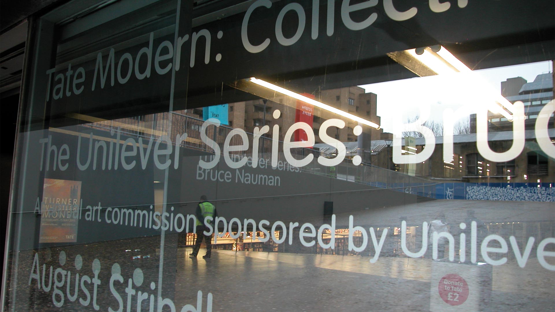 Tate Modern Signage | Thomas Manss & Company